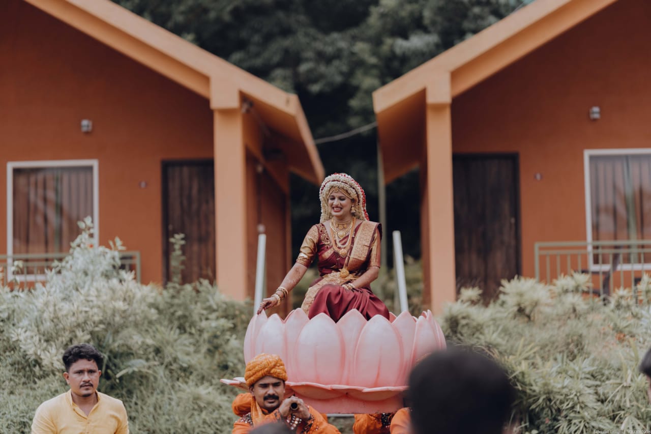 Bookmark Worthy South Indian Bridal Entries - VHAKKAL - The Konkani Bride