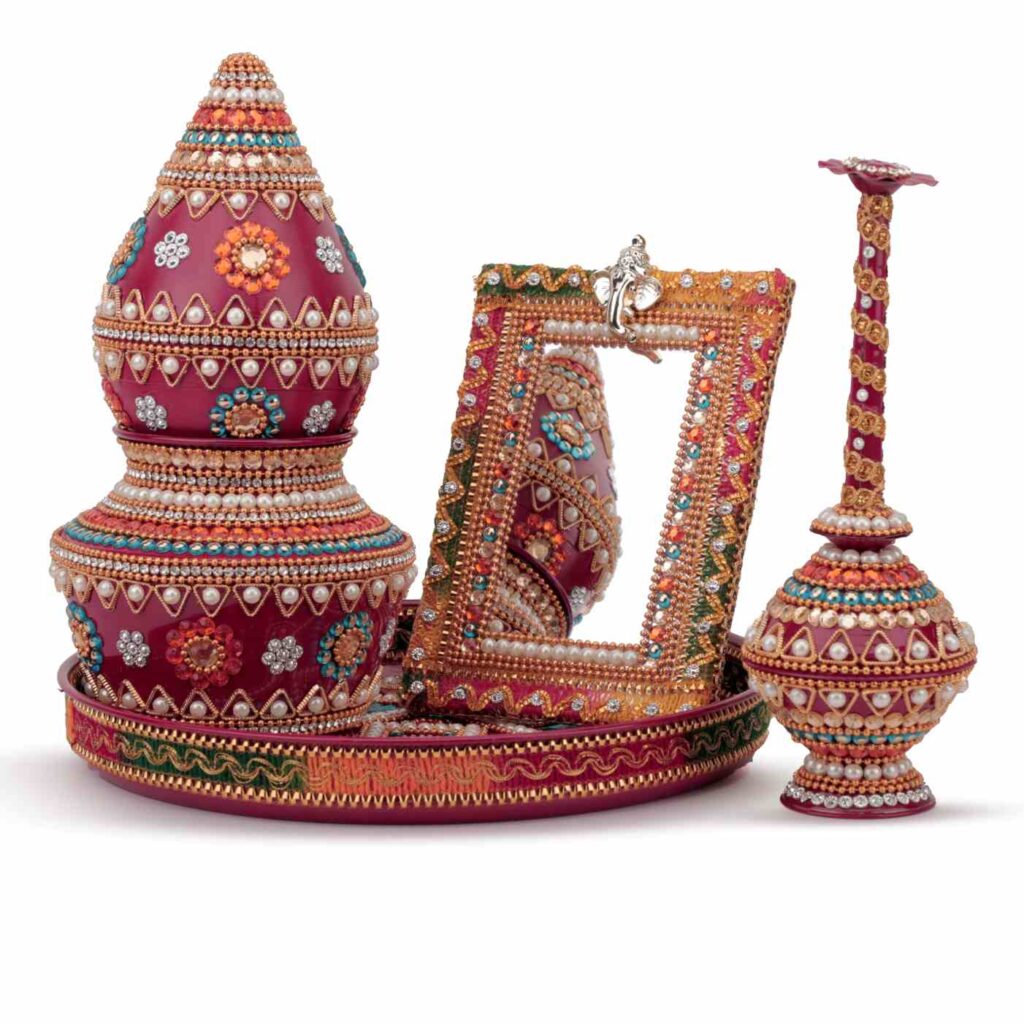 Kalash Kannadi Set 7 - VHAKKAL - The Konkani Bride