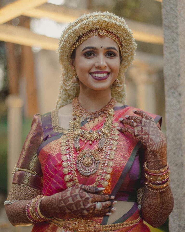 Rituals in a Konkani Wedding - VHAKKAL - The Konkani Bride
